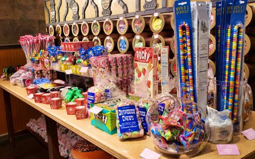 Candytopia: spend an hour immersed in a candy land - Amy Ever After